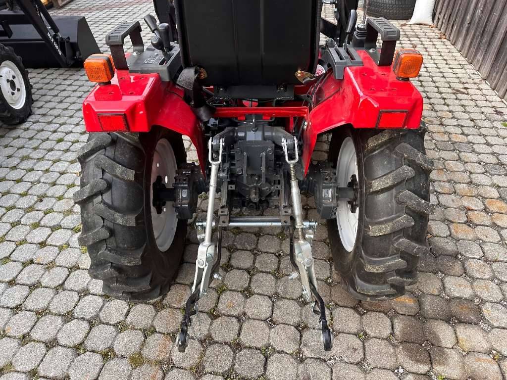 Yanmar Ke3 Kleintraktor Diesel Allrad mit neuem Frontlader wie Kubota ...