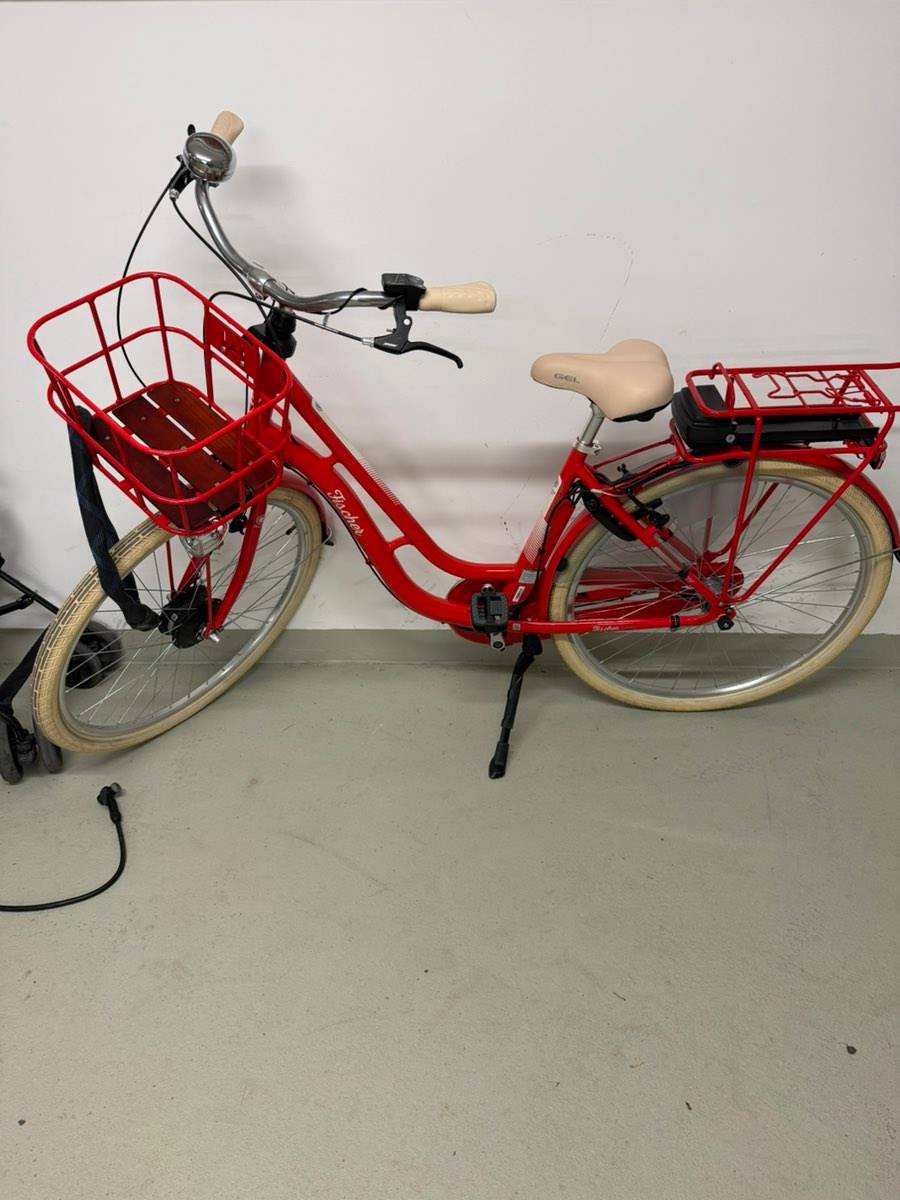 FISCHER E-Bike CITA ER 1804 - Neu & unbenutzt, Rot, 28 Zoll, € 1.200 ...