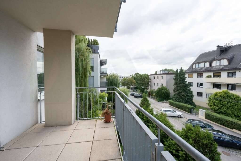 Charmante 4 Zimmerwohnung mit Klimaanlage!, 99,01 m², € 2.670,-, (1190 ...