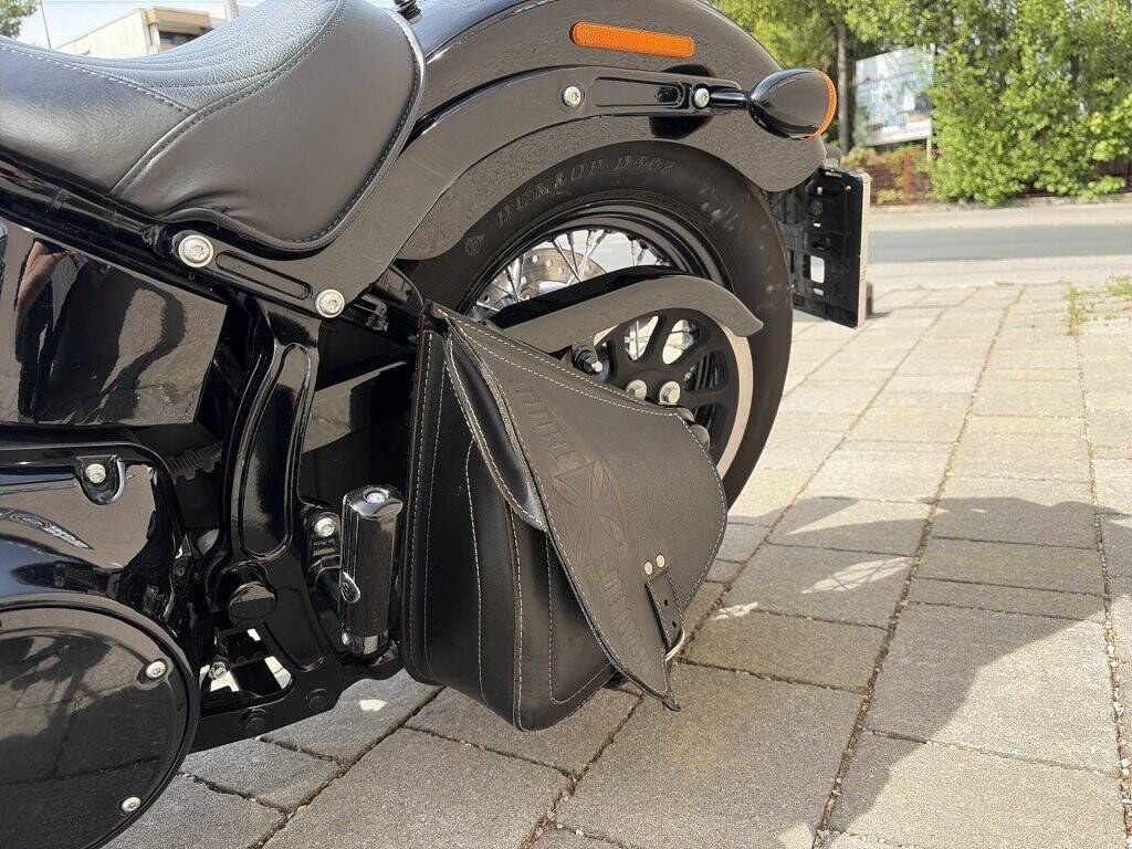 Harley-Davidson Softail Slim S Chopper / Cruiser - willhaben