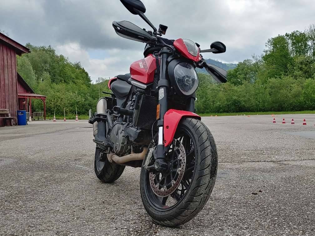 Ducati Monster Naked Bike - willhaben