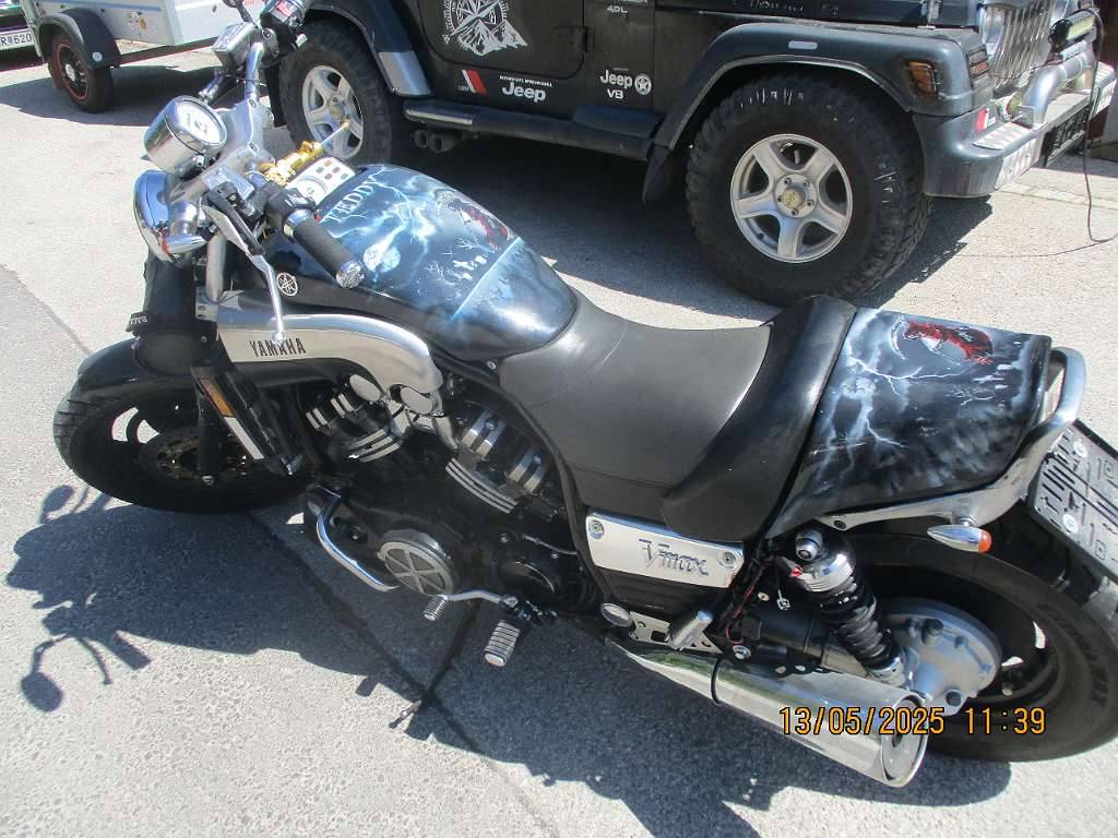 Yamaha V-Max Naked Bike - willhaben