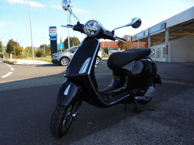 Vespa Primavera 125 iGet – Aktionsmodell mit bis zu 4... Roller ...