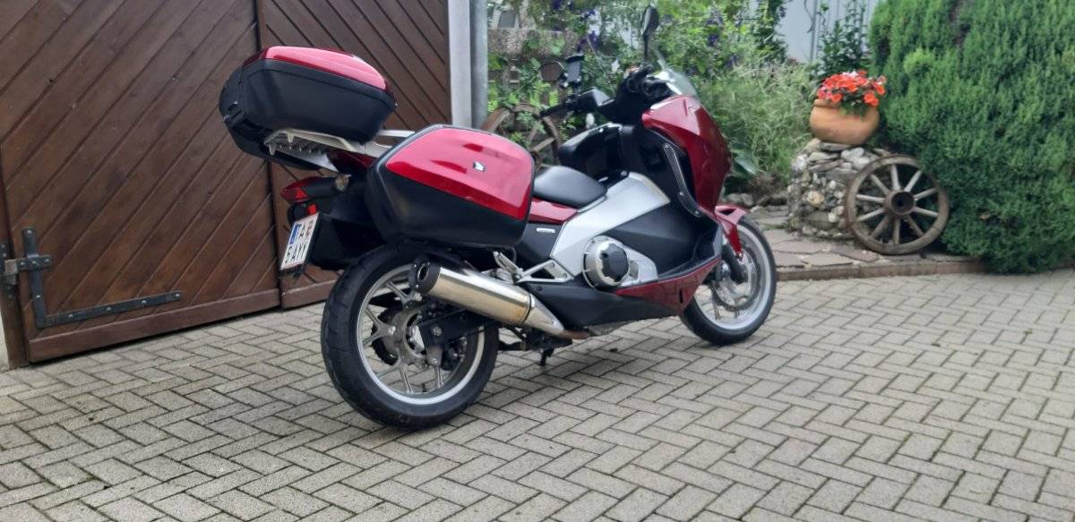 Honda Integra Automaticroller mit DCT Getriebe Roller / Scooter - willhaben