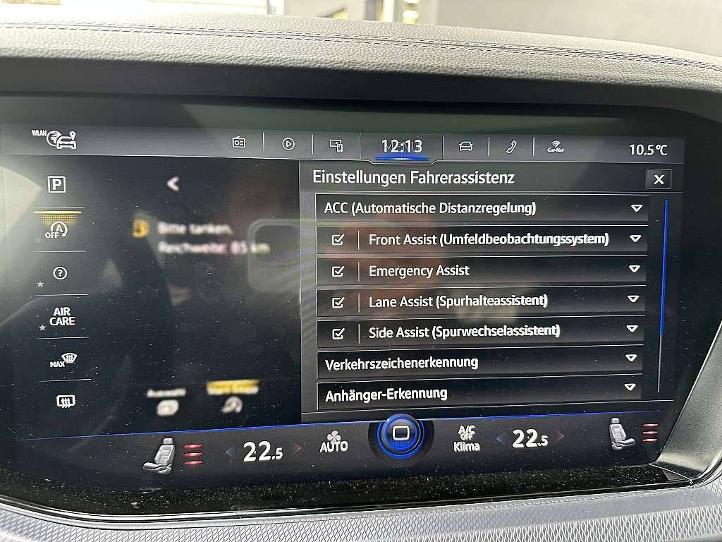VW Touareg 4Motion V6 TDI SCR R-Line Aut. / AHK / ... SUV ...