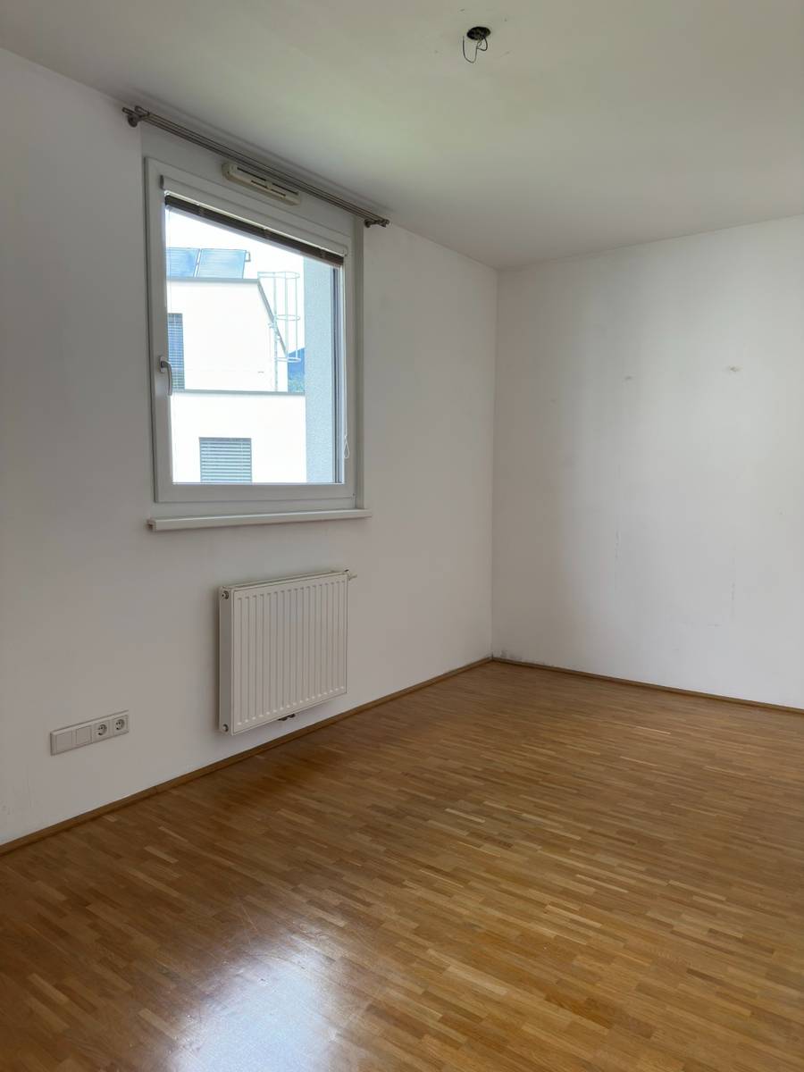 Helle 3-Zimmer-Wohnung mit Balkon und Tiefgarage in St. Johann im ...