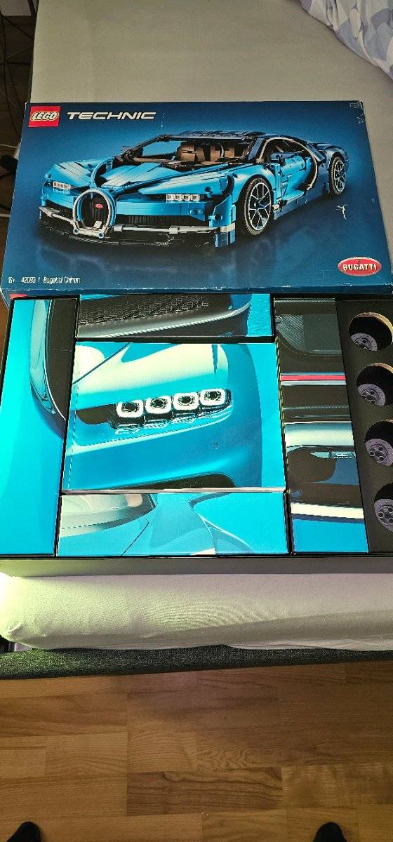 LEGO Technic Bugatti Chiron, € 175,- (8020 Gries) - willhaben