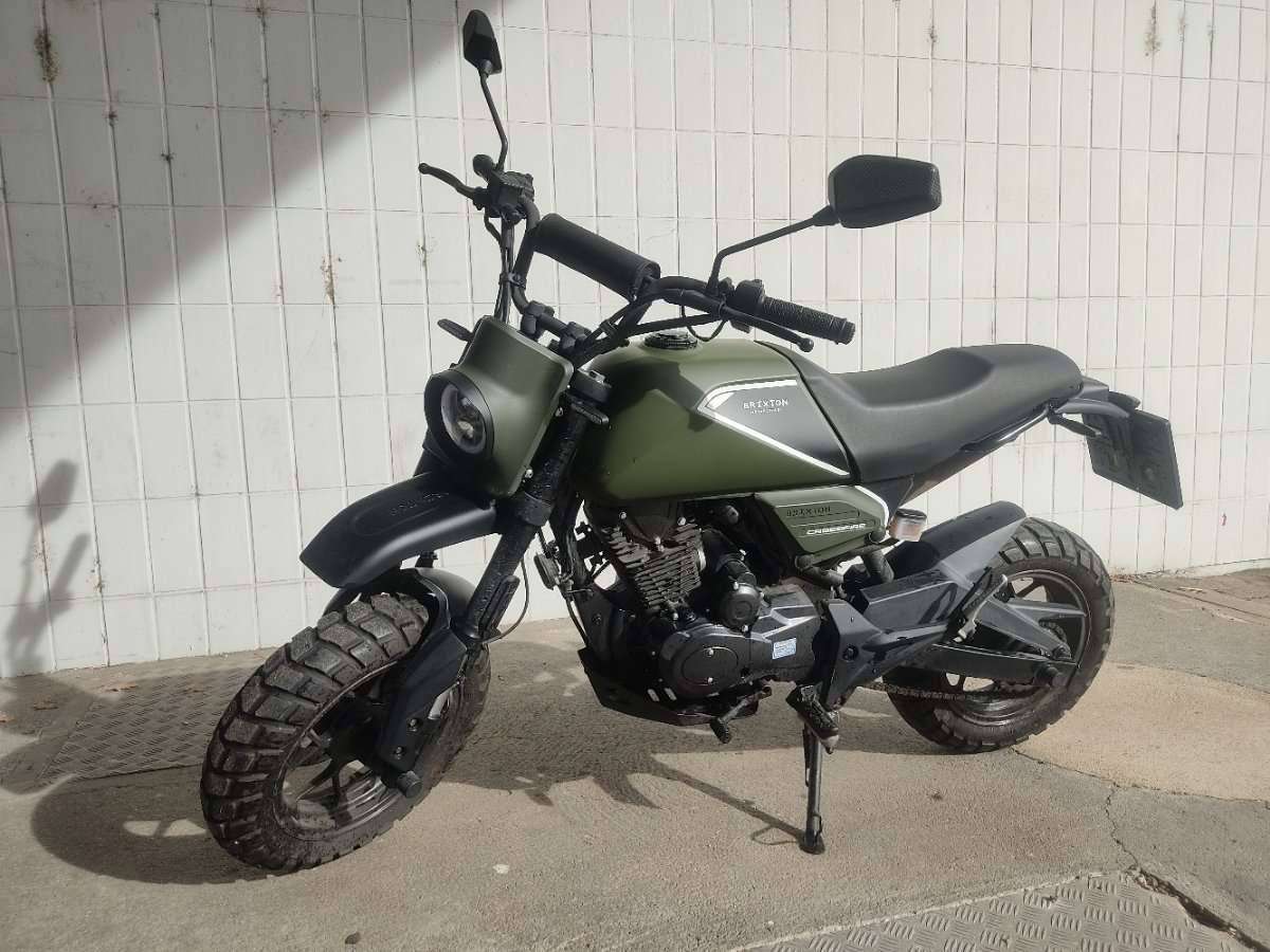 Brixton Crossfire 125 XS Naked Bike - willhaben