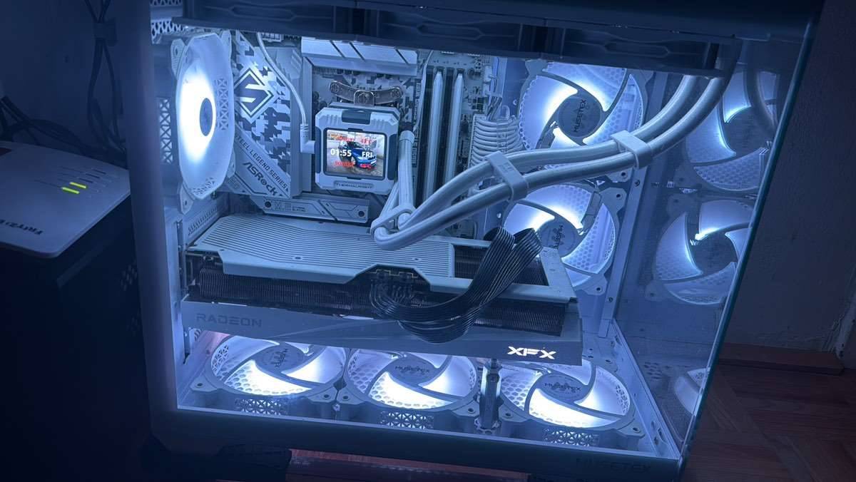 AMD Am5 Gaming PC (Whitebuild) 5.25 !, € 2.350,- (4650 Edt) - willhaben