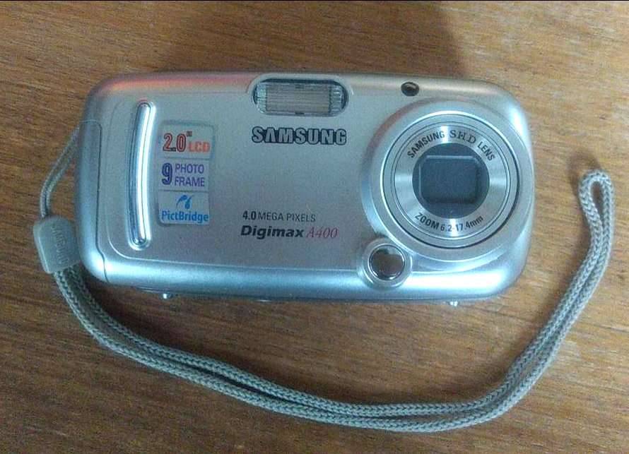 Samsung Digimax A400 - Kompakte Digitalkamera in sehr gutem Zustand, € ...