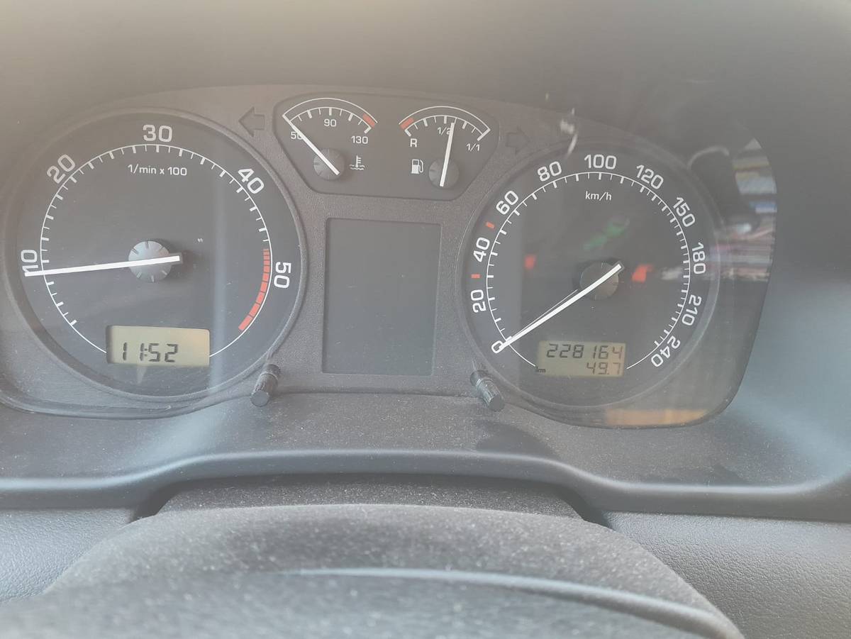 Skoda Octavia 1,9 TDi 74 kW 101 PS Kombi 4×4 Kombi / Family Van, 2004 ...