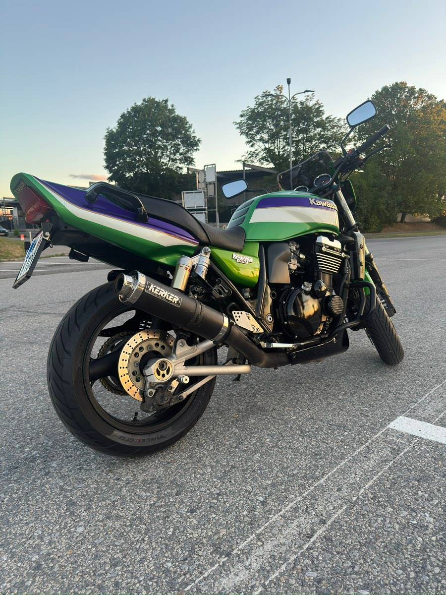 Kawasaki ZRX Eddi Lawson Orginal Naked Bike - willhaben