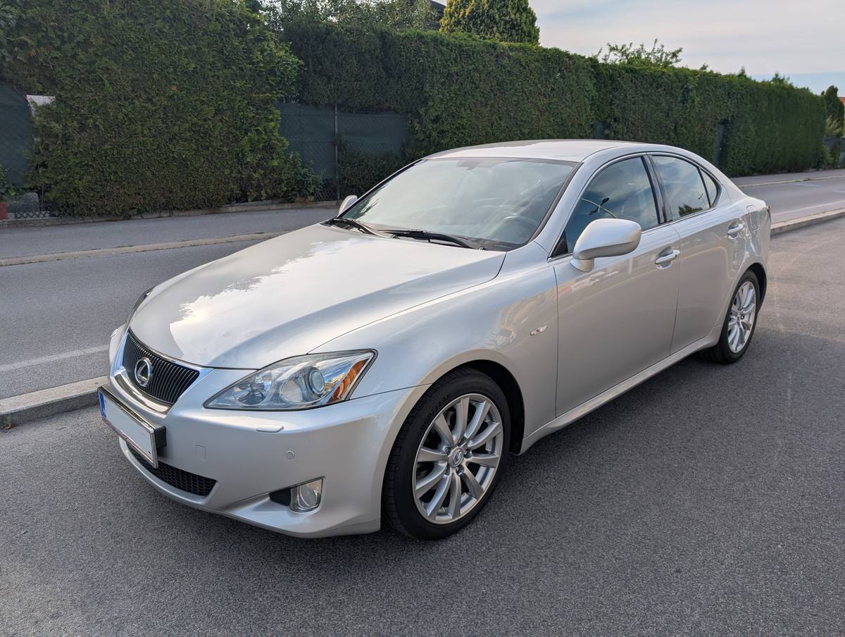 Lexus IS 250 Executive SMT Serviceheft Limousine, 2008, 154.500 km, € ...