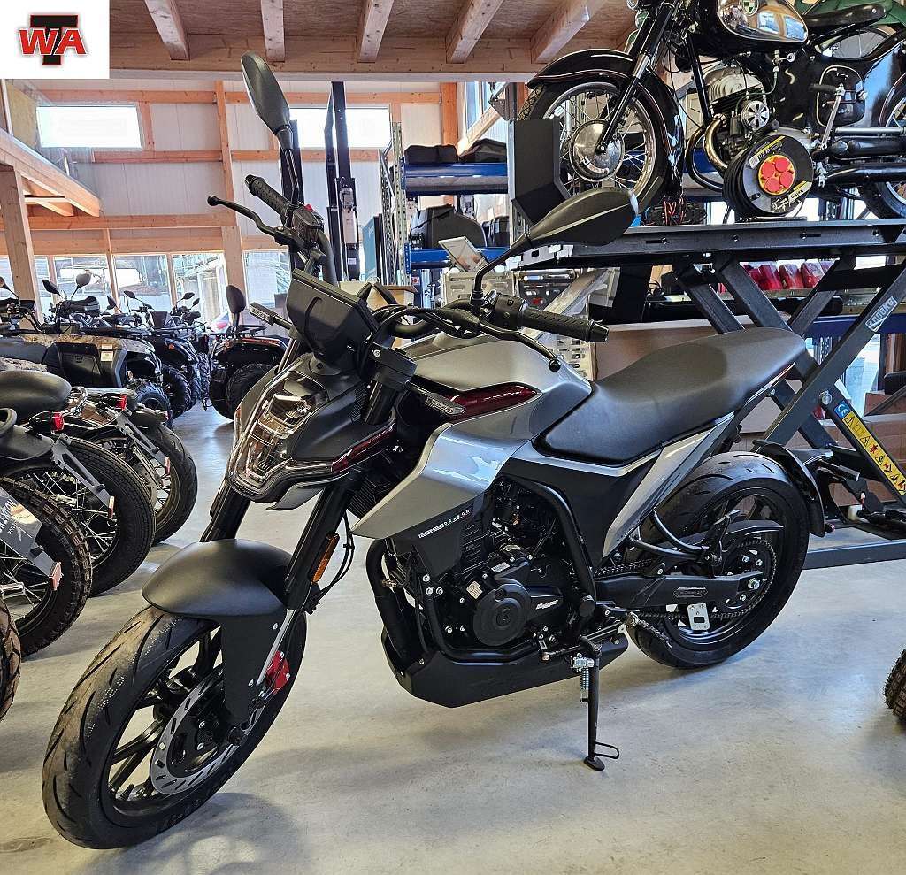 Malaguti DRAKON 125 ABS !! 14 PS !! ** Wenige Stück zum ... Naked Bike ...