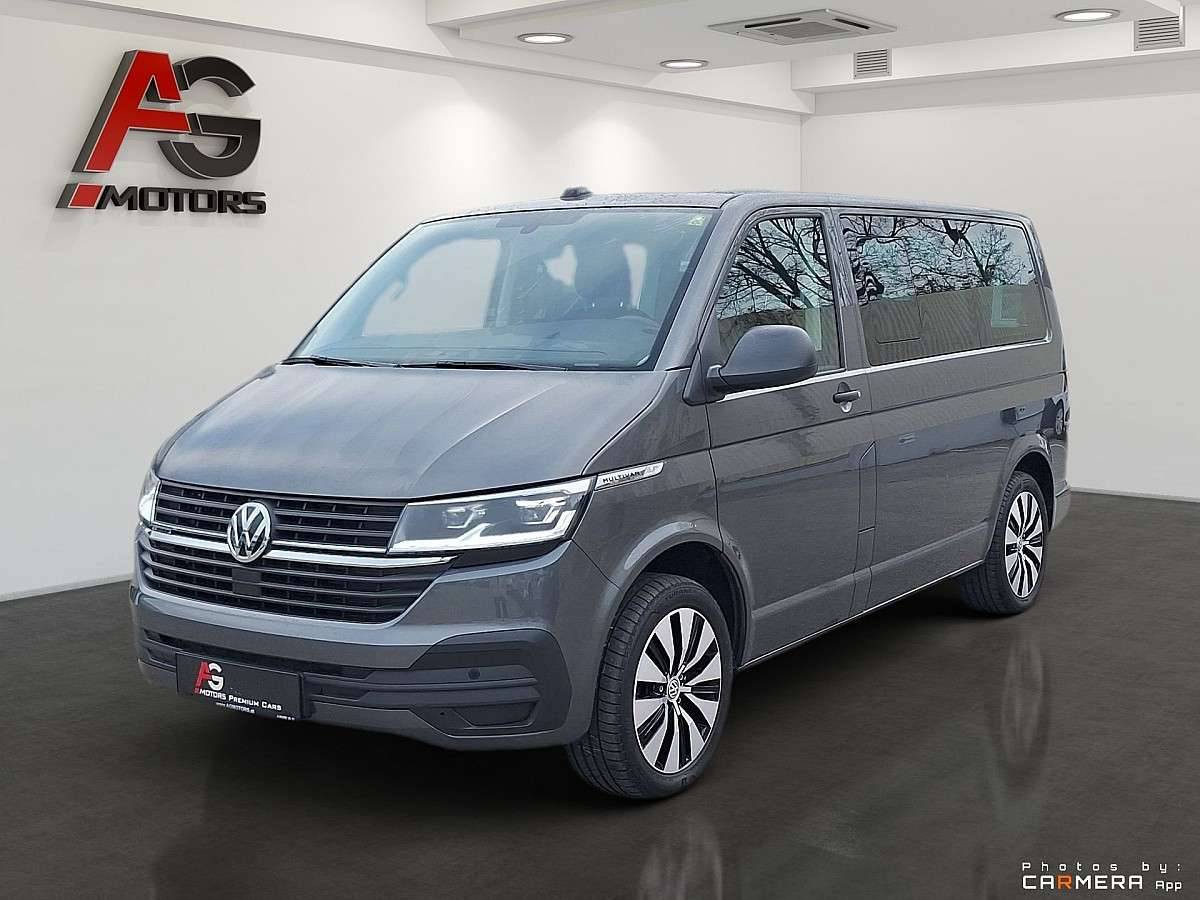 VW T6 .1 Multivan Trendline 2,0 TDI 4Motion DSG Kleinbus, 2020, 58.000 ...