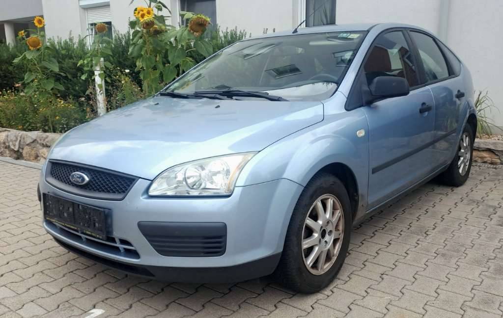 Ford Focus Trend 1.4 Limousine, 2005, 185.000 km, € 760,- - willhaben