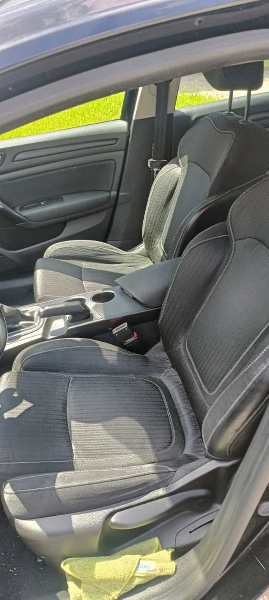Renault Mégane Euro 6..Motor defekt springt nicht an Kombi / Family Van ...