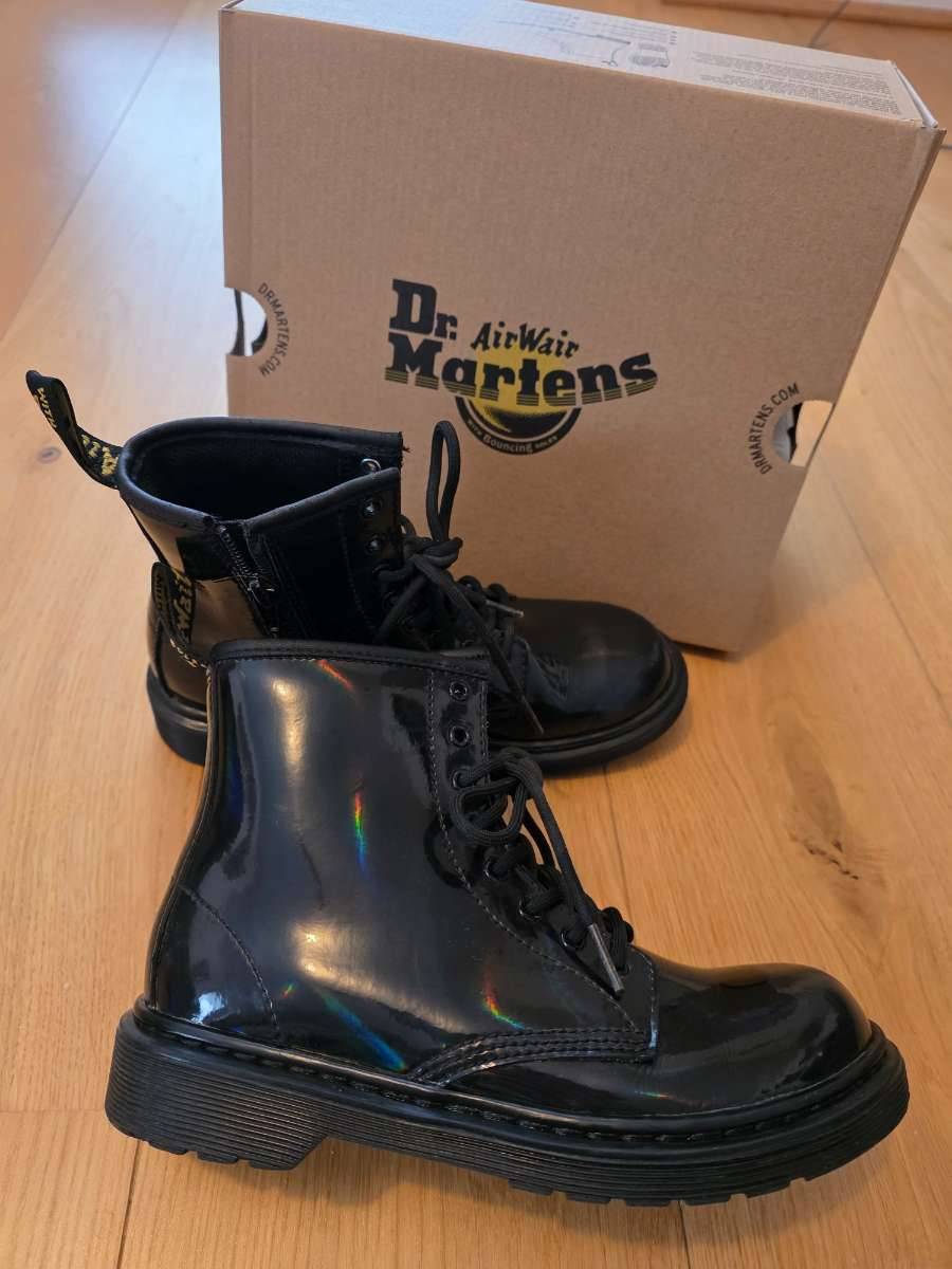 Dr Martens Black Rainbow Gr34, € 30,- (9500 Villach) - willhaben