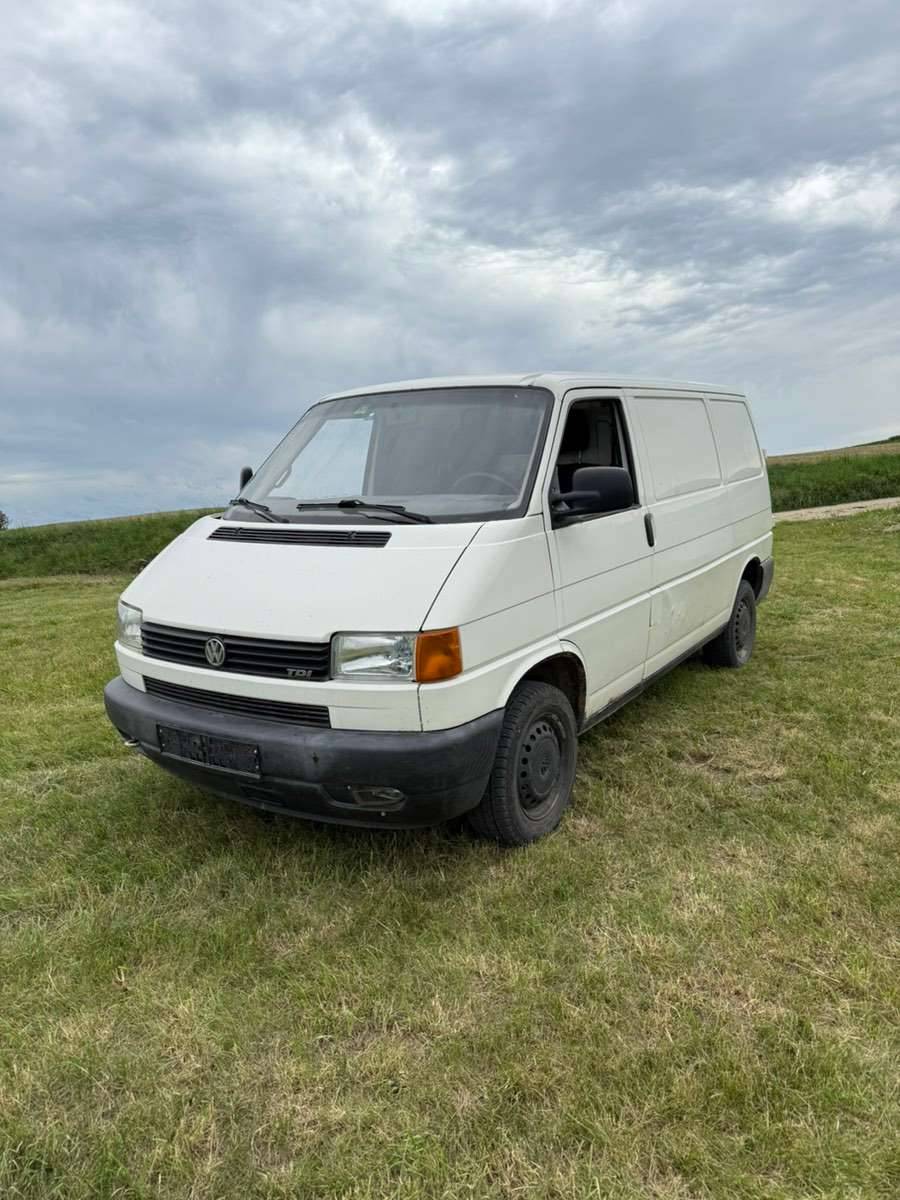 VW Transporter T4 VW T4 2.5 TDI Syncro Transporter / Kastenwagen, 2000 ...