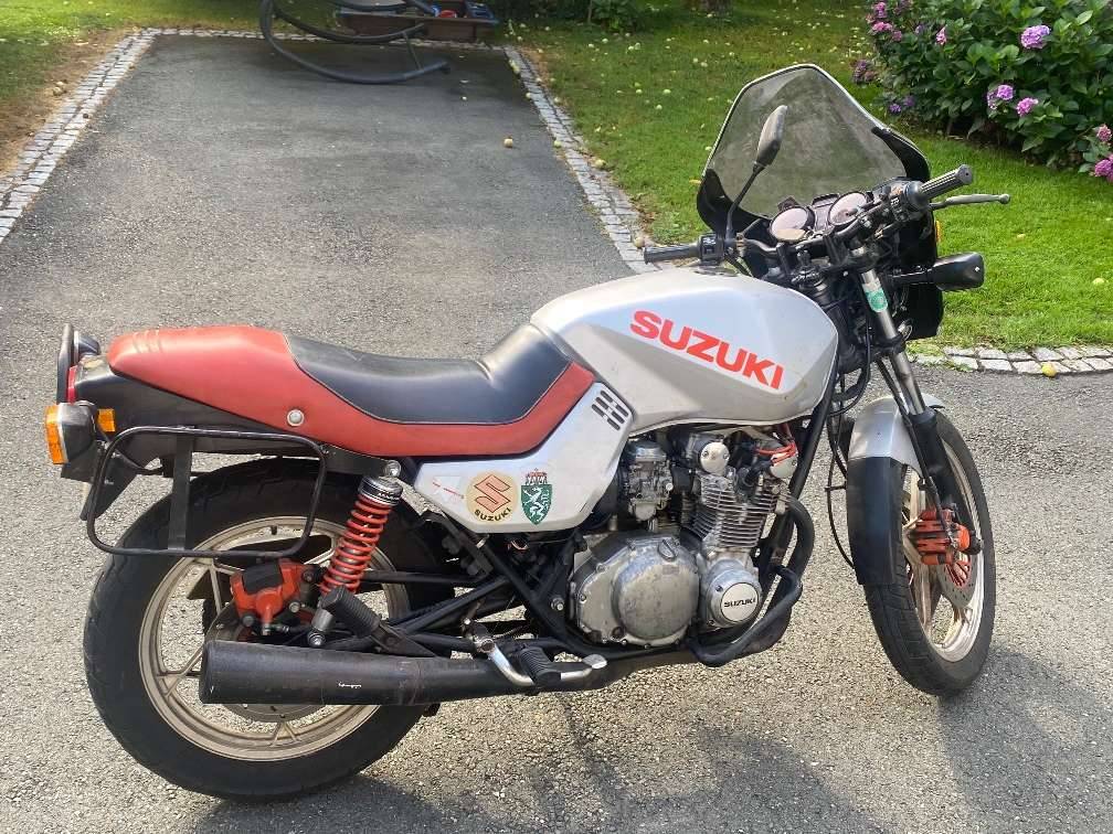 Suzuki GS 500M Katana Naked Bike - willhaben