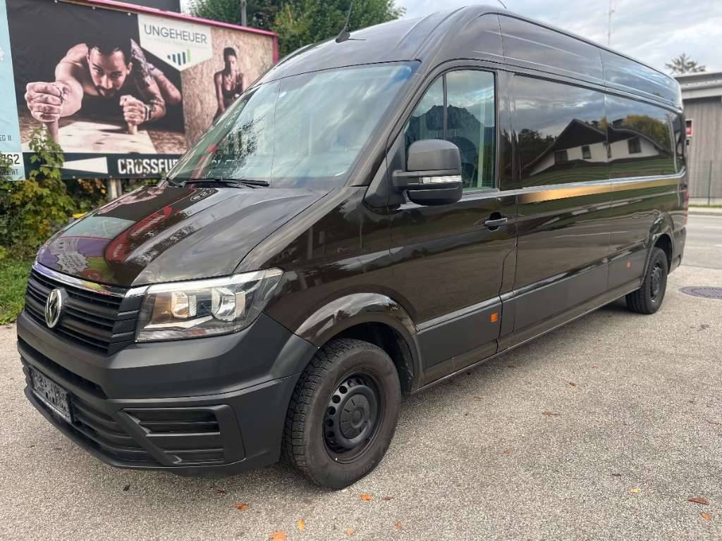 VW Crafter 30 Kasten MR L3H3 2,0-I-TDI Transporter / Kastenwagen, 2019 ...
