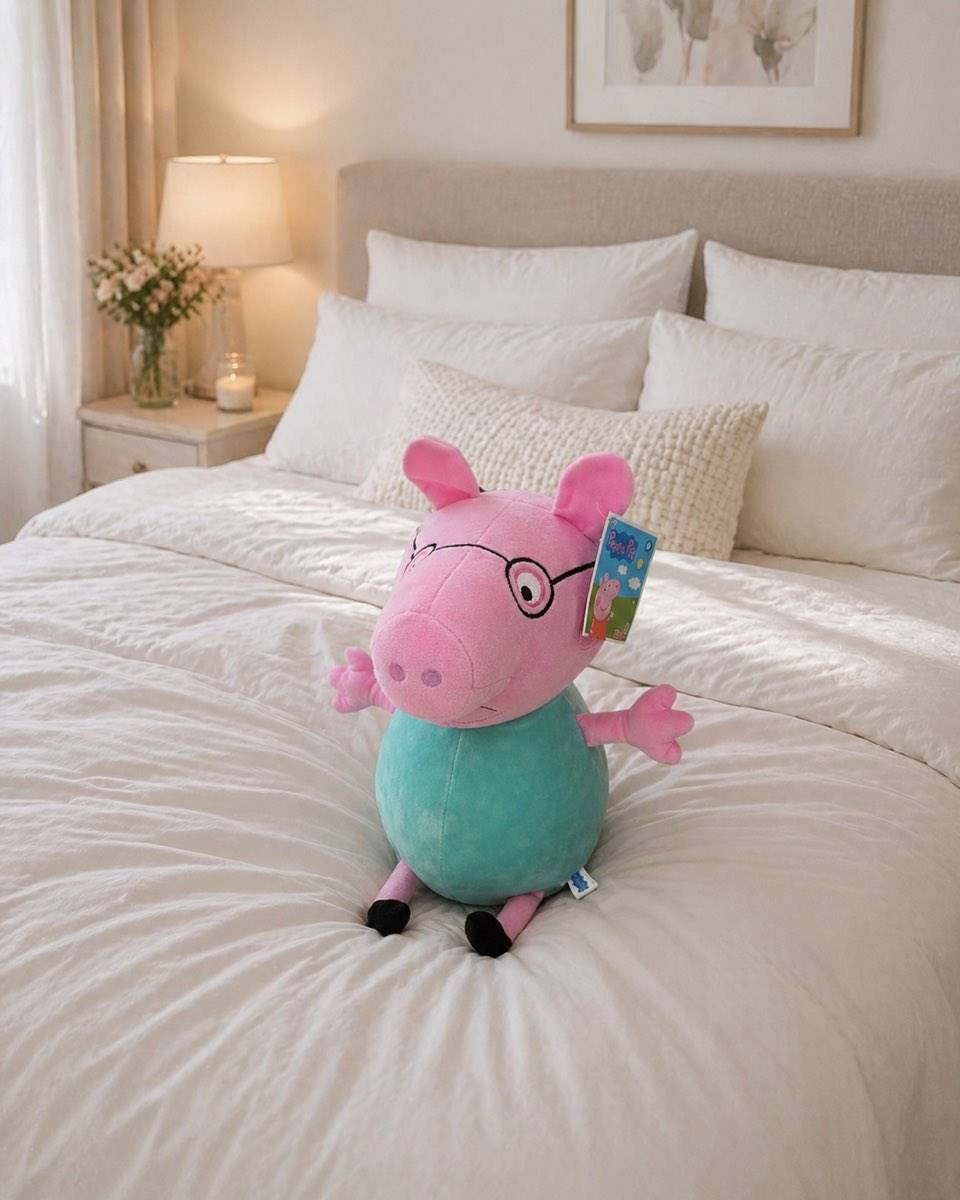 Peppa Pig Plush Papa Wutz, 37cm, € 6,- (2122 Ulrichskirchen) - willhaben