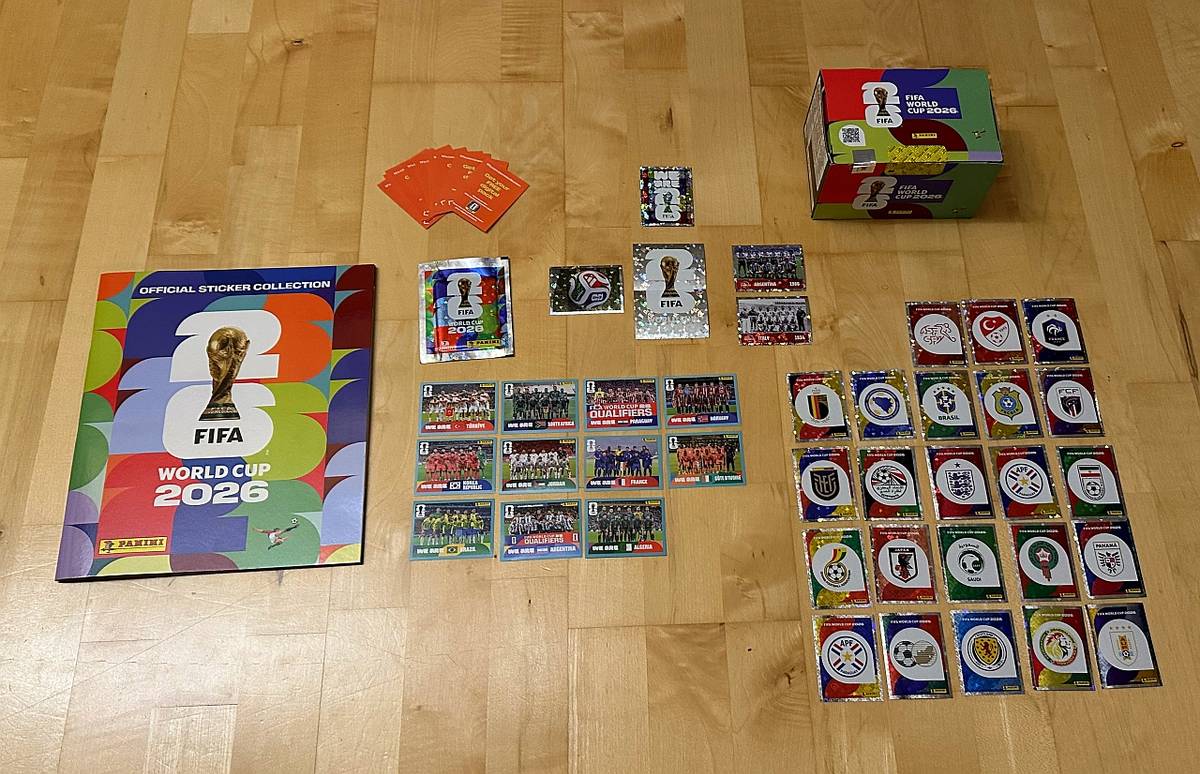 Panini WM 2026 Glitzer Lot + Mannschaften + Mannschaftswappen + Extra ...