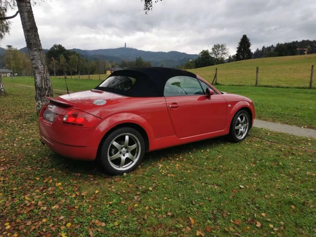 Audi TT Roadster Cabrio / Roadster, 2002, 158.000 km, € 8.200,- - willhaben