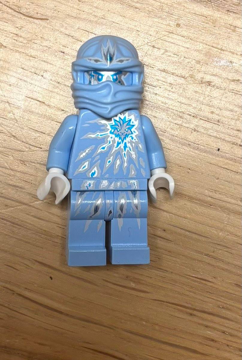 Lego Ninjago NRG Zane, € 95,- (2325 Himberg) - willhaben