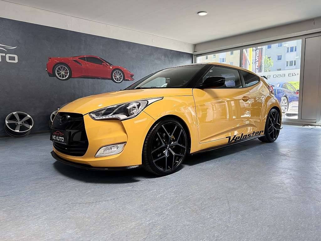 Hyundai Veloster 1,6 GDI Limousine, 2012, 171.400 km, € 6.990,- - willhaben