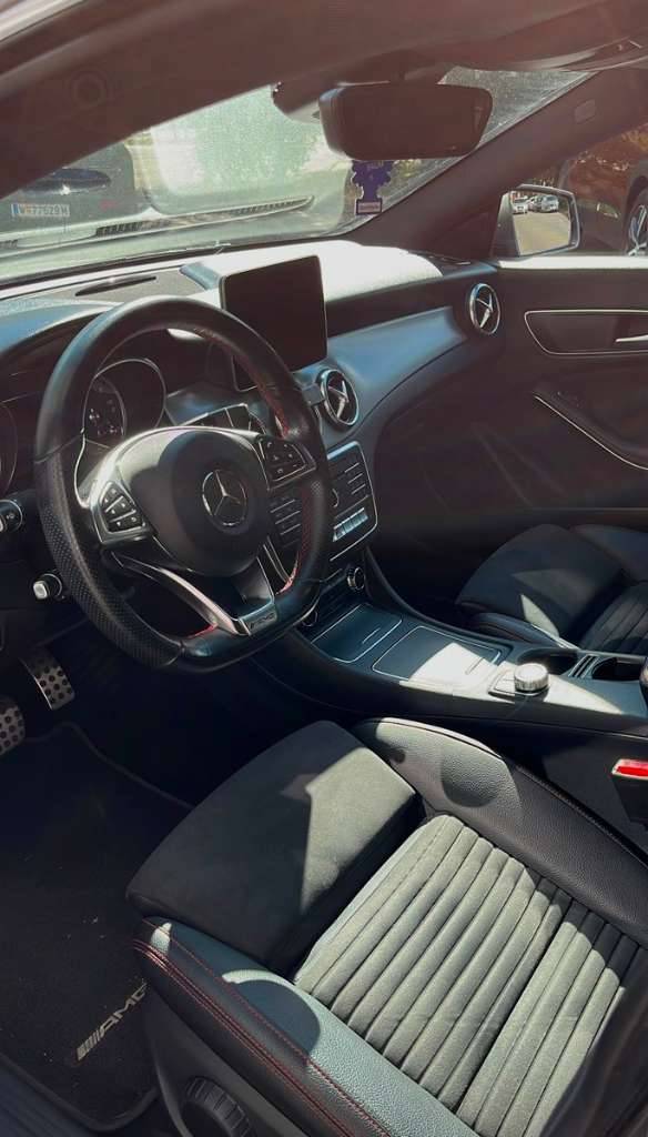 Mercedes-Benz CLA-Klasse 220d AMG-Line Sportwagen / Coupé, 2018, 130. ...