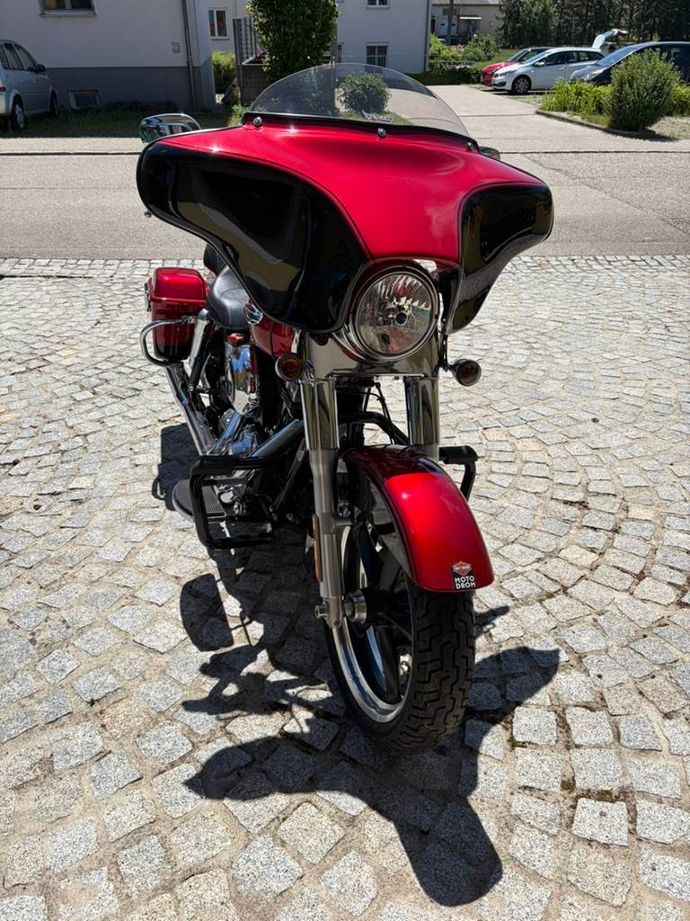 Harley-Davidson Dyna FLD Chopper / Cruiser - willhaben