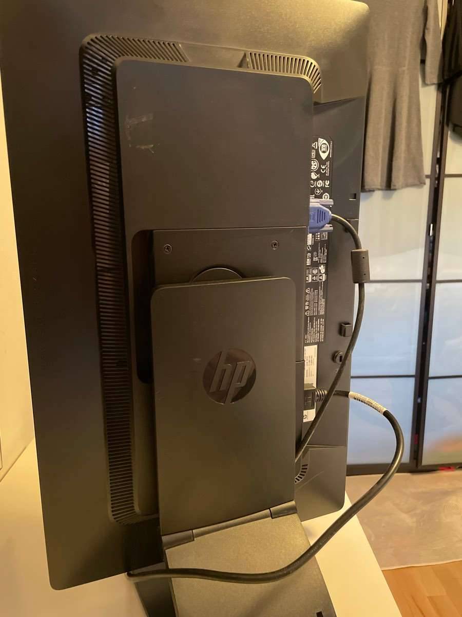 HP EliteDisplay E231 - 23 Zoll Full HD Monitor - voll funktionsfähig, € ...