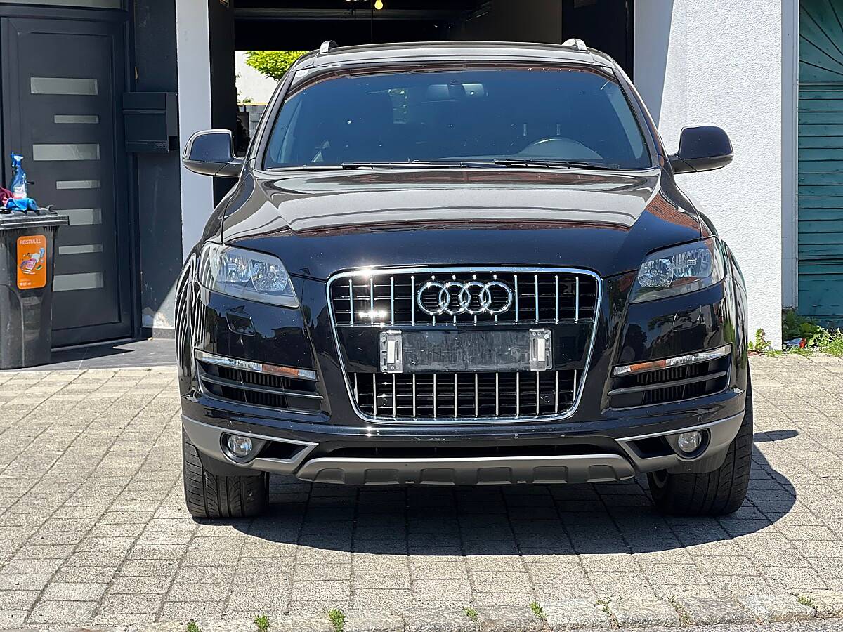 Audi Q7 3,0 TDI quattro DPF Tiptronic S line SUV / Geländewagen, 2011 ...