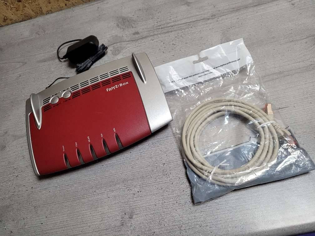 AVM Fritzbox 5490 WLAN Router für Glasfaseranschluss Fibre Router DECT ...