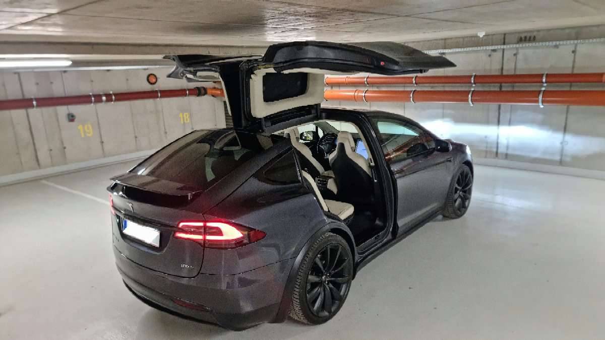 Tesla Model X *Batterie-Zertifikat* / 100D / Dual Motor SUV ...