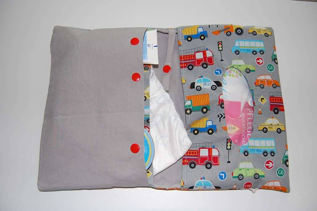 NEU Windeltasche Handmade Baby Geburt Taufe Autos blau bunt, € 15 ...