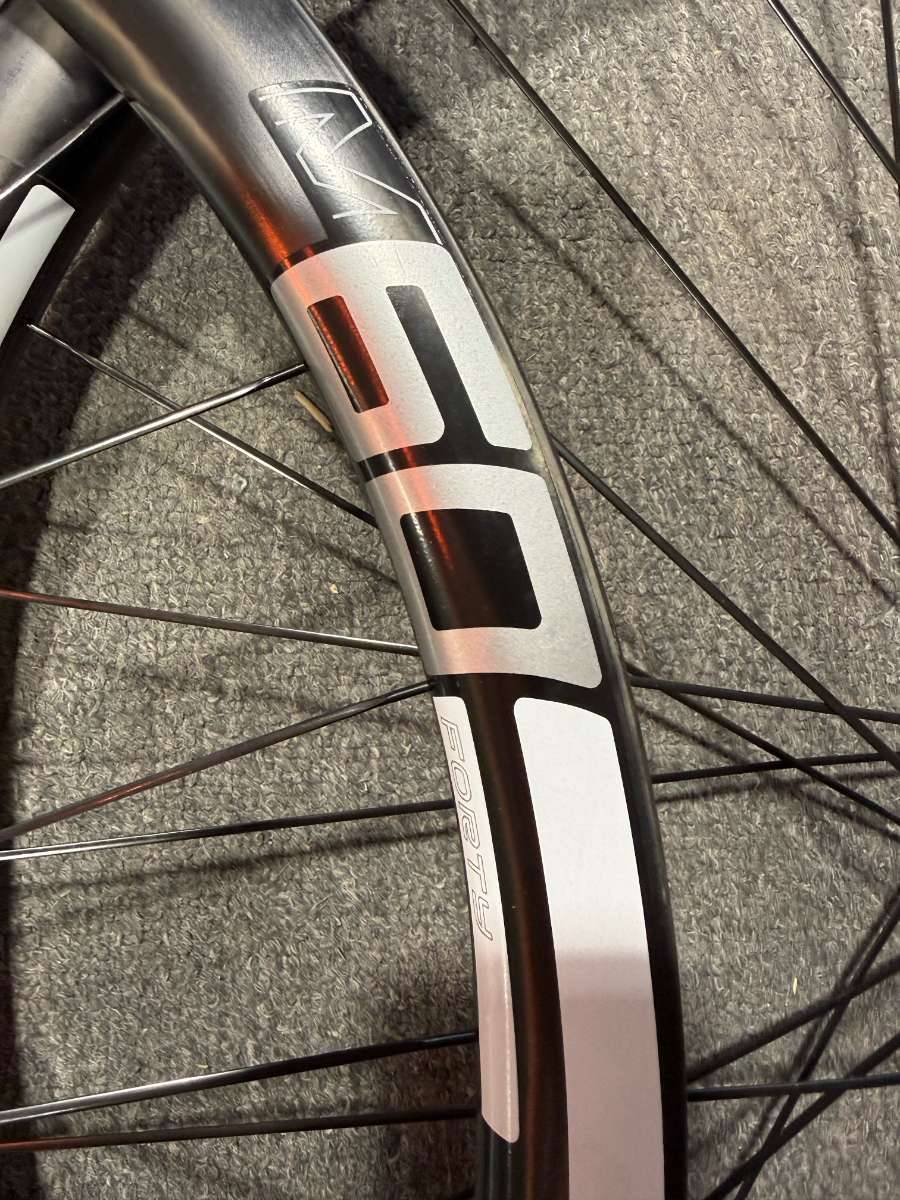 Laufradsatz ENVE M60 forty Carbon 27,5" NEU statt 2999.- X, € 799 ...