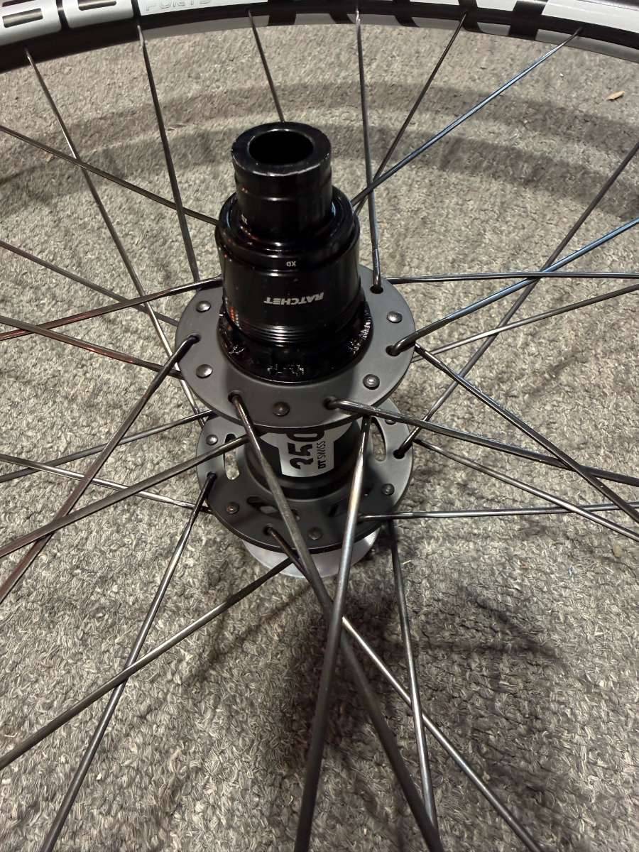 Laufradsatz ENVE M60 forty Carbon 27,5" NEU statt 2999.- X, € 799 ...