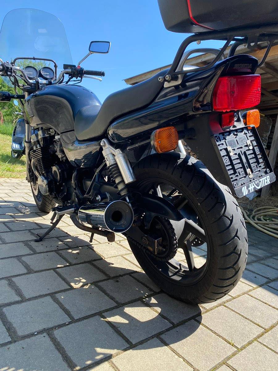 Honda CB 750 sevenfifty Naked Bike - willhaben