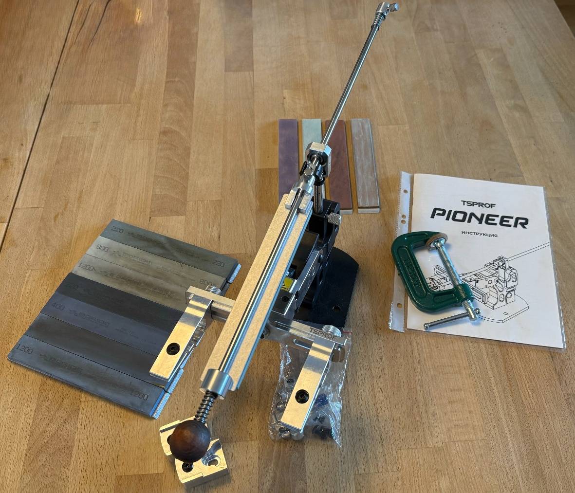 TSProf Pioneer Schleifsystem inkl. Boride CS-HD und T2 Schleifstein ...