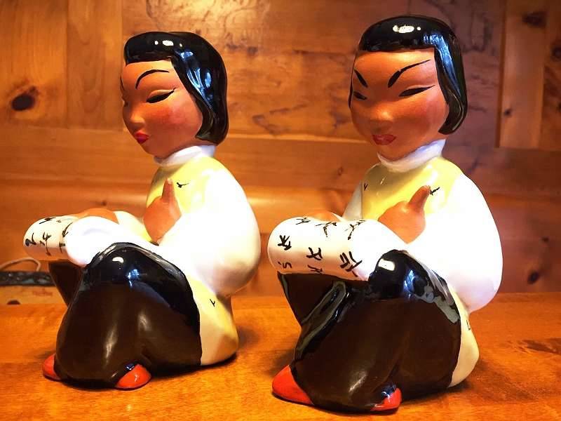 2 Stück CARLI BAUER - LESENDE CHINESIN - Keramik-Figur Wien / 50er ...