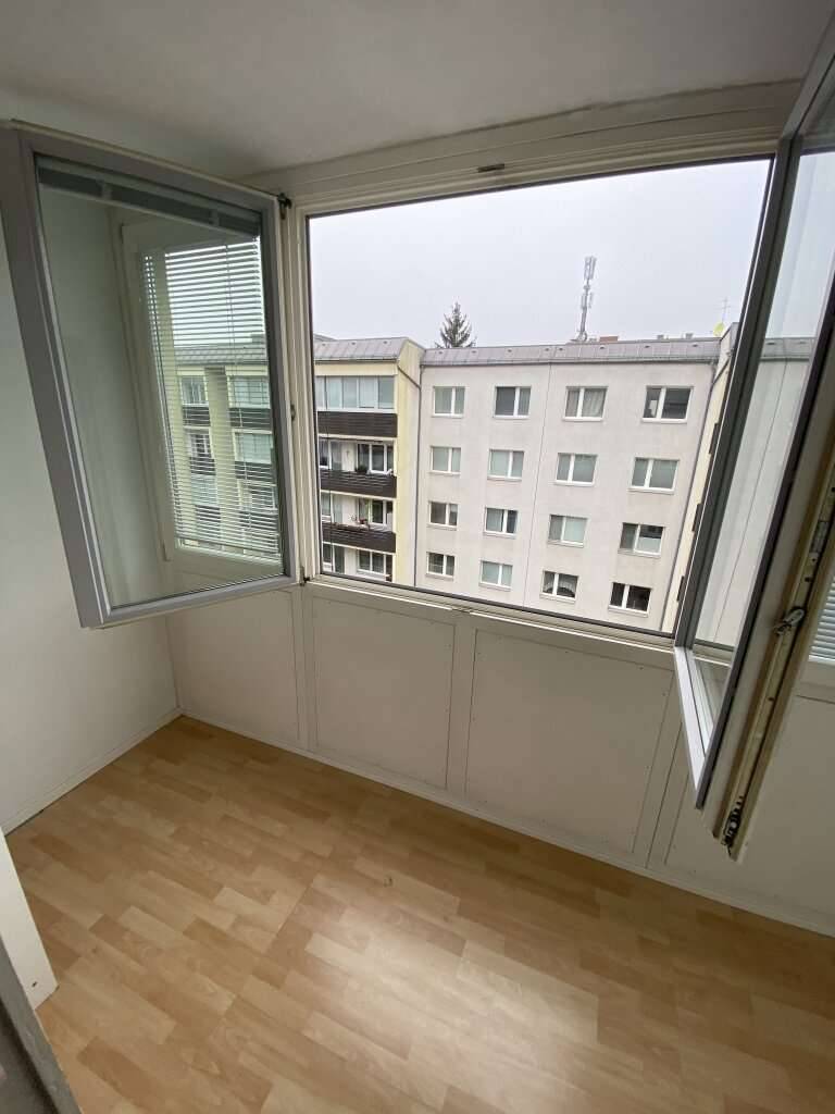 Ruhige, helle 2 Zimmer Wohnung mit Loggia in Penzing, 56 m², € 760 ...
