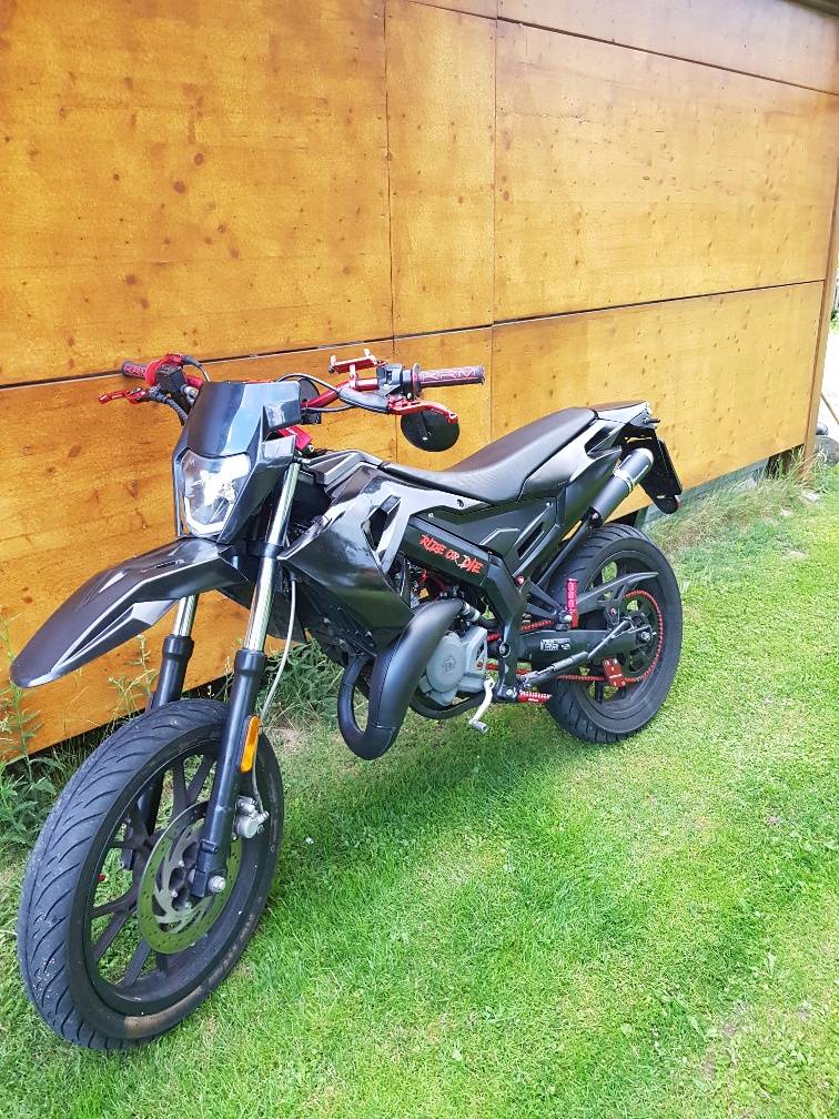 Derbi X-Treme Derbi senda drd xtreme Moped / Mofa - willhaben