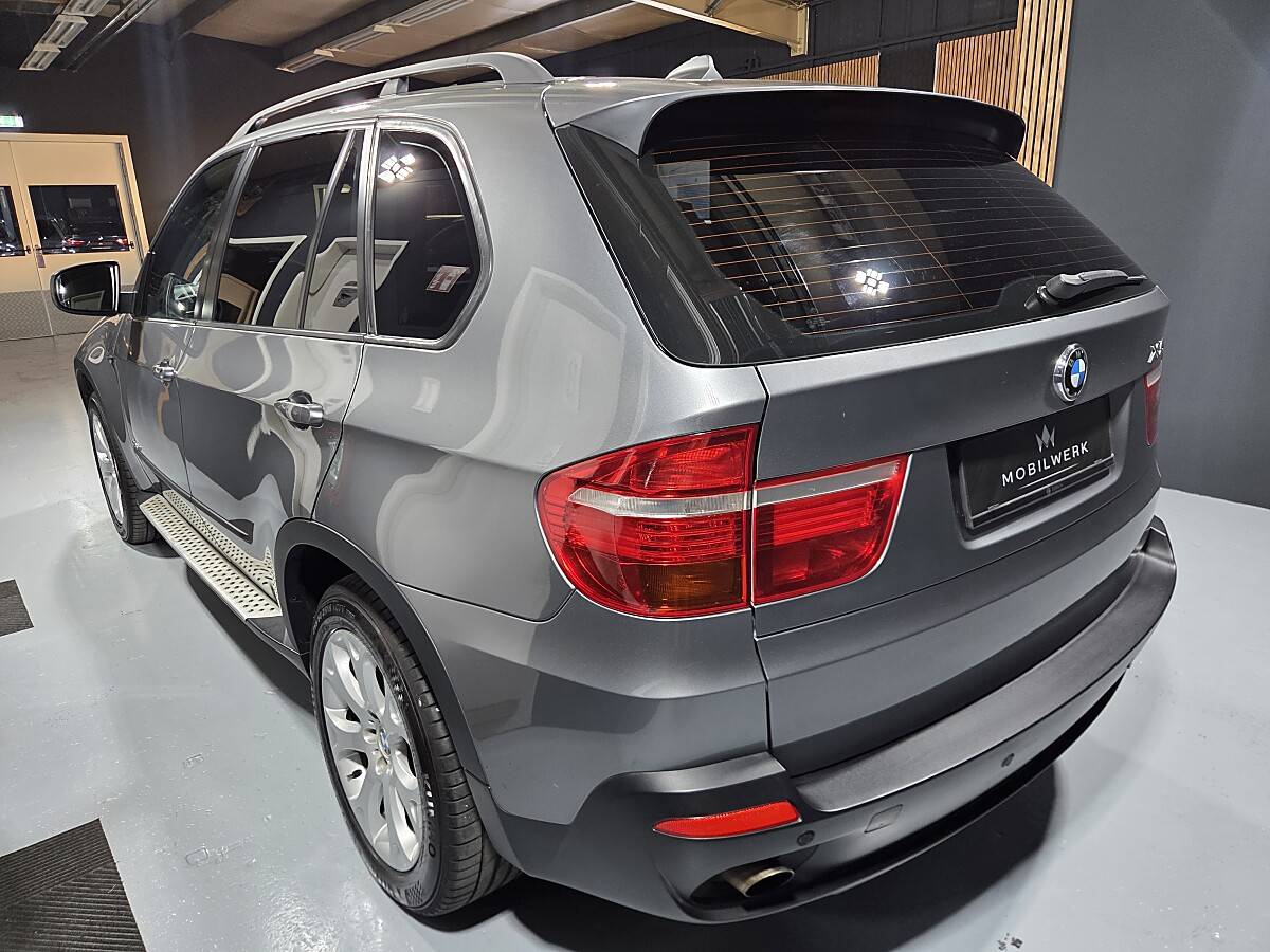 BMW X5 3,0d Aut. SUV / Geländewagen, 2007, 283.390 km, € 9.900 ...