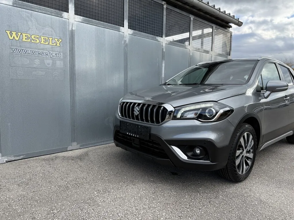 Suzuki SX4 S-Cross 1,4 GL+ DITC Hybrid ALLGRIP flash SUV / Geländewagen ...