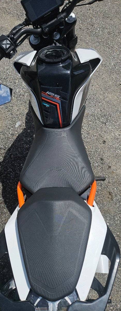 KTM Duke 125 Naked Bike - willhaben