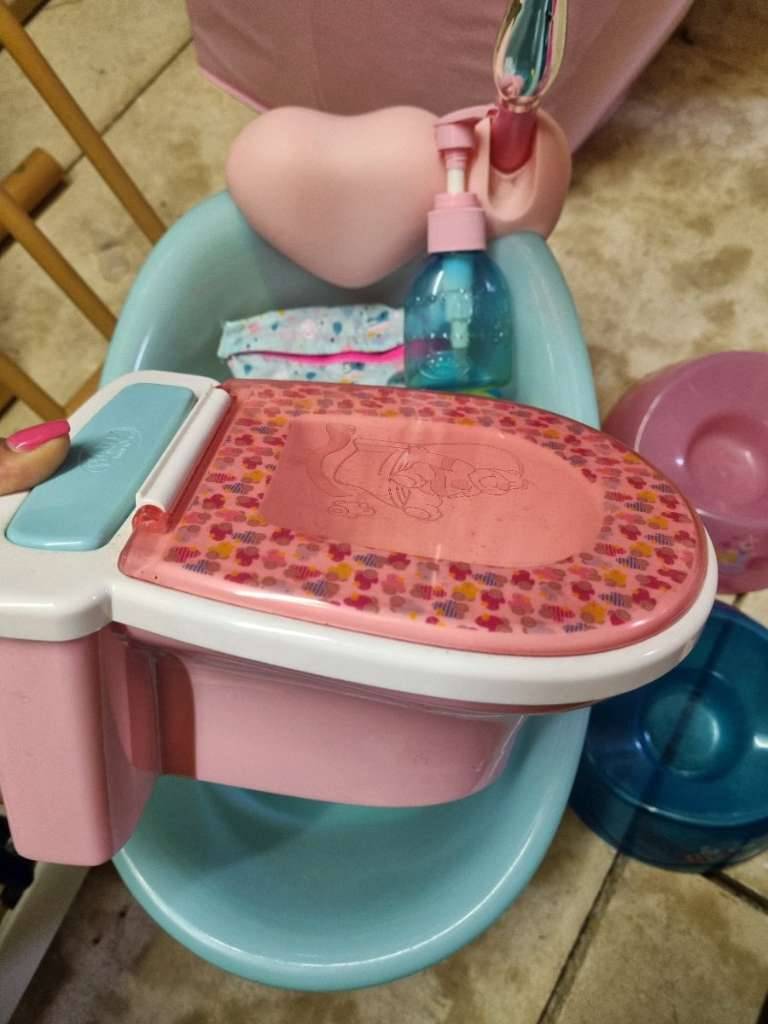 Baby Born Badezimmer, € 30,- (7442 Lockenhaus) - willhaben