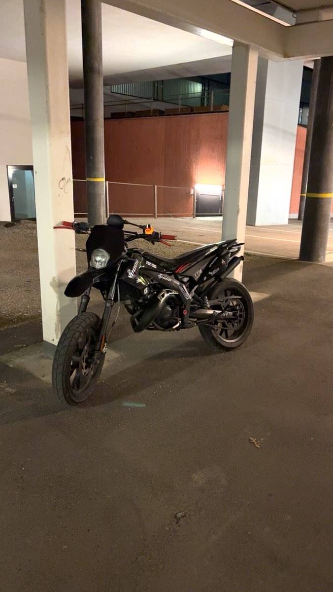 Derbi Senda Xtreme Moped / Mofa - willhaben