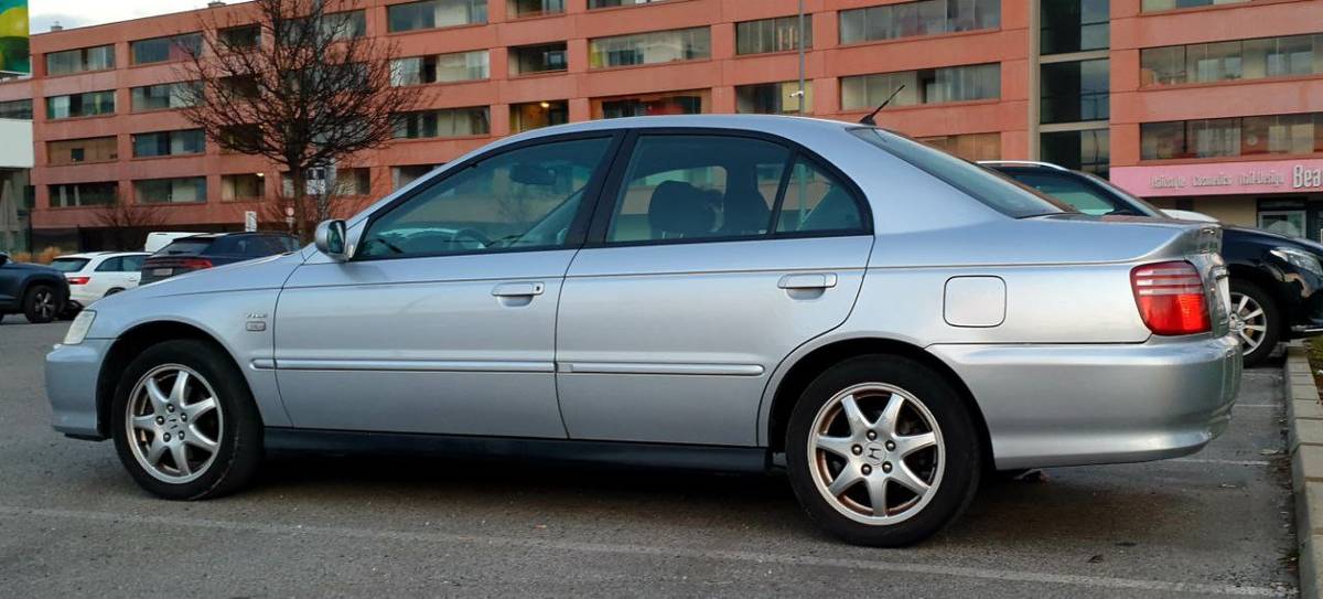 Honda Accord 2,3i ES VTEC Aut. NUR ANRUFEN Limousine, 2001, 139.000 km ...
